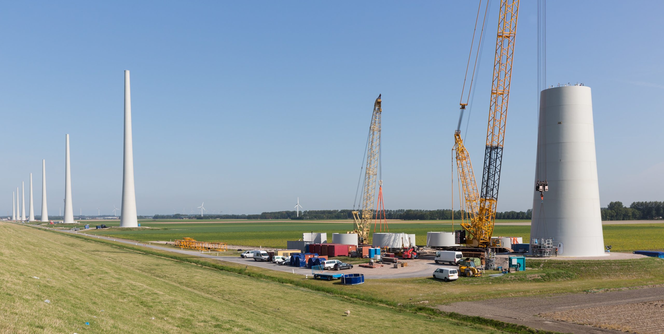 Safety Tips for the Wind Turbine Industry - Maxpro Corporation